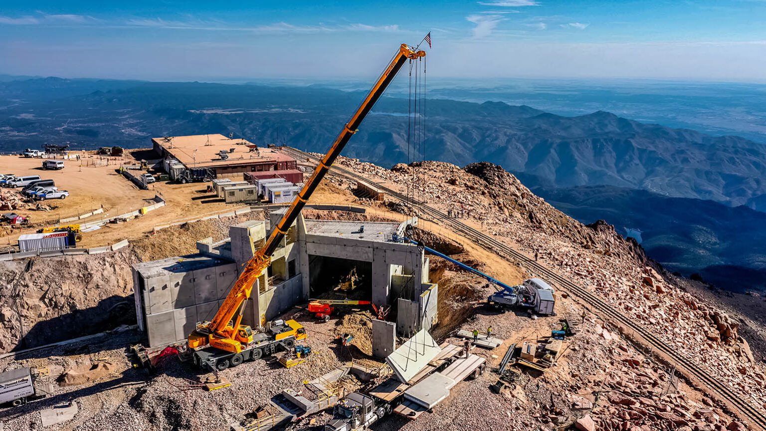 Mobile Crane Rentals | All-Terrain Cranes, Boom Trucks & More