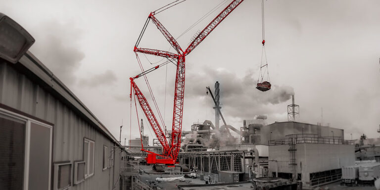 Safety Tips for Operating Heavy Lifting Equipment | RMS Cranes